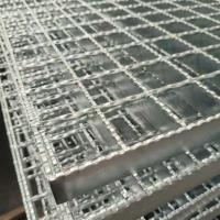 China Galvanized Steel Grating Heavy Duty 32x5mm Anti-Slip Drainage Ventilation for sale