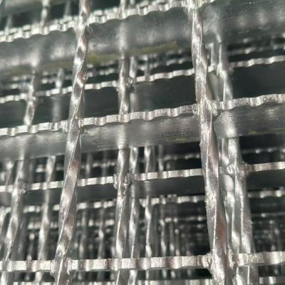 China Chemical Resistant Steel Grating 32x5mm Heavy Duty Anti Slip for Industrial Platforms for sale