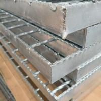 China Galvanized Steel Gratings: Long-Lasting Rust Protection for sale