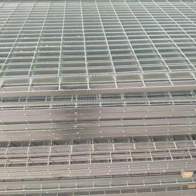 China Anti-Corrosion Steel Gratings 32x5mm Heavy Duty for Chemical Petroleum Industries for sale