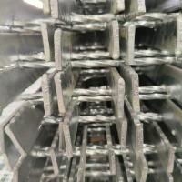 China Heavy Duty Steel Grating 2mm-5mm Thickness 30mm-50mm Pitch for Industrial Flooring for sale