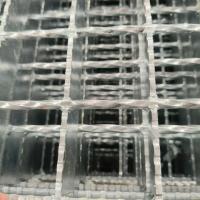 China Heavy Duty Steel Grating 2mm-5mm Thickness 30mm-50mm Pitch for Industrial Flooring for sale