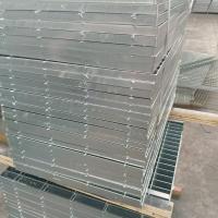China Industrial Steel Grating 3mm Thickness 30mm Spacing Customizable Load Grade A15 B125 C250 for sale