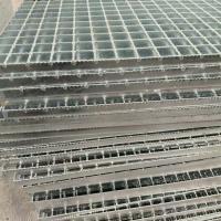 China Fire-Proof Steel Grating 32x5mm Heavy Duty Anti-Slip Grating YB/T4001-2007 for sale