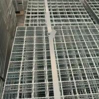 China Heavy Duty Steel Grating 32x5mm Hot Dip Galvanized Load Bearing 5 Ton Platform Grating for sale
