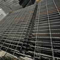 China PVDF Painted Heavy Duty Steel Grating Plate 8mm Bearing Bar 400x1200mm for sale