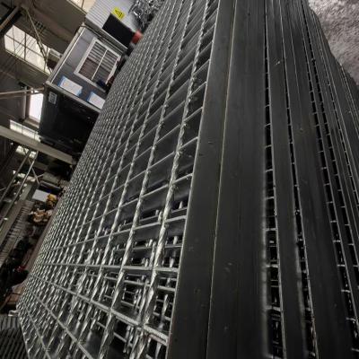 China Heavy Duty Galvanized Anti Slip Grating Non Skid Safety Grating 100-500 Units for sale