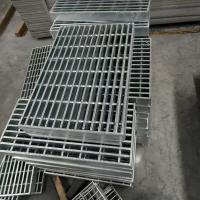 China Walkway Grating Pedestrian Grating with Easy Installation and Guaranteed Durability for sale