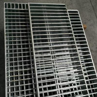China Galvanized Anti Slip Steel Grating Rectangle Walkway Grating High Load Capacity 100-500 Units for sale