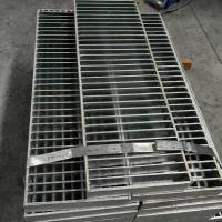 China Galvanized Anti Slip Steel Grating Rectangle Walkway Grating High Load Capacity 100-500 Units for sale
