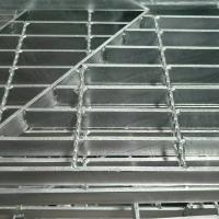 China Industrial Anti Slip Grating Steel Aluminum Galvanized 25mm High Load Capacity for sale