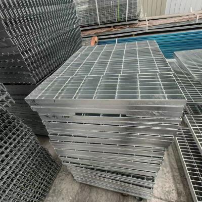 China Custom Steel Aluminum Stainless Steel Anti Slip Grating 50cm x 50cm ISO9001 for sale