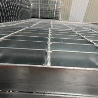 China Custom Steel Aluminum Stainless Steel Anti Slip Grating 50cm x 50cm ISO9001 for sale