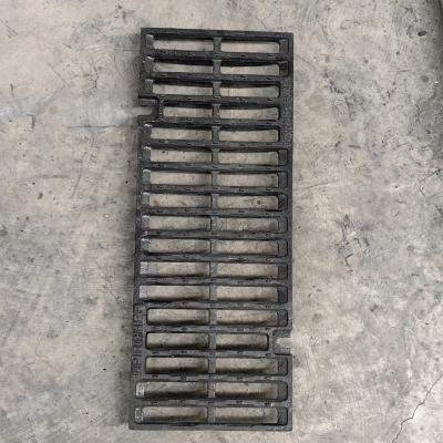 China Heavy Duty Expanded Metal Sheet 30mm x 10mm Opening Galvanized Steel with Tamper Proof Bolts for sale