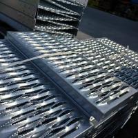 China Galvanized Steel Expanded Metal Sheet 30mm x 10mm Opening 1.5mm Strand Thickness for sale