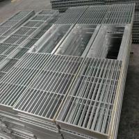 China Anti Slip Open Grating Galvanized Steel 25mm Thickness for Stair Tread Safety Grating for sale