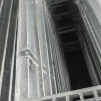 China Anti Slip Open Grating Galvanized Steel 25mm Thickness for Stair Tread Safety Grating for sale
