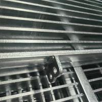 China Anti Slip Open Grating Galvanized Steel 25mm Thickness for Stair Tread Safety Grating for sale