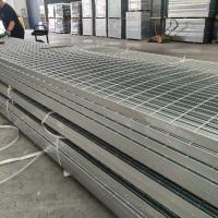 China Welded Steel Grating 25x5mm Bearing Bar Hot Dip Galvanized Anti Slip Walkway Platform for sale