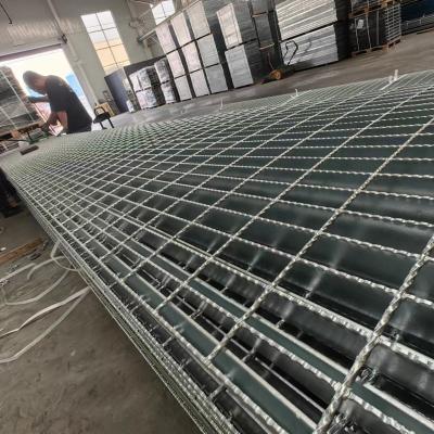 China Heavy Duty Galvanized Steel Bar Grating 30mm Pitch 1000x1000mm for Industrial Walkways for sale