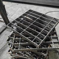 China Anti Rust High Strength Steel Grating 30mm Bearing Bar Pitch 3mm Cross Bar for sale