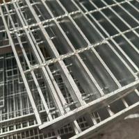 China Welded Steel Grating 25x5mm Bearing Bar Hot Dip Galvanized Anti Slip Walkway Platform for sale