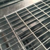 China Hot-Dip Galvanized Steel Grating 30mm Bearing Bar Pitch 50mm Cross Bar Pitch for Industrial Flooring for sale