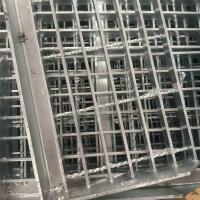 China Laser Cut Steel Grating 30mm Spacing Hot Dip Galvanized Industrial Flooring for sale