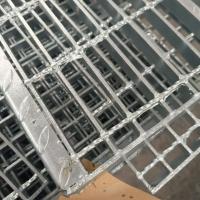 China Laser Cut Steel Grating Bearing Bar 25x5mm Hot Dip Galvanized for Industrial Platforms for sale