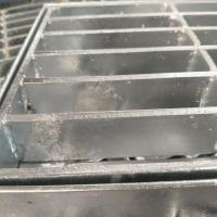 China Laser Cut Steel Grating 30mm Spacing Hot Dip Galvanized Industrial Flooring for sale