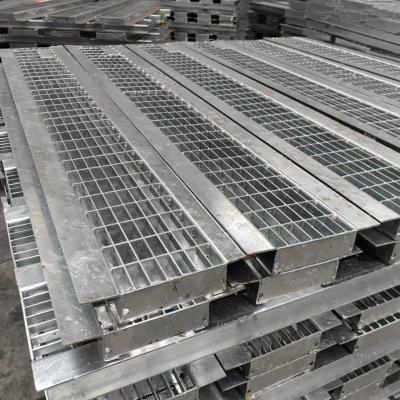 China 30mm Crossbar Spacing Hot Galvanized Flat Bar Industrial Steel Grating 1000x1000mm for sale