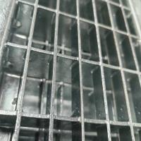 China 30mm Crossbar Spacing Hot Galvanized Flat Bar Industrial Steel Grating 1000x1000mm for sale