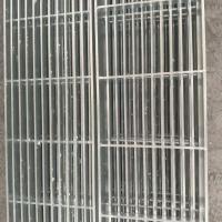 China Stainless Steel Grating 25x5mm Bearing Bar Cold Resistant Anti Slip for Drainage for sale