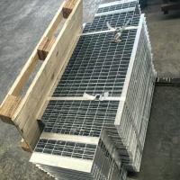 China Hot Dipped Galvanized Flat Bar Steel Grating 30mm Mesh 1000x1000mm for Industrial Walkways for sale