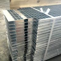 China Hot Galvanized Steel Grating 3mm Cross Bar 30mm Pitch Flat Bar Welded Grating for Industrial Walkway for sale