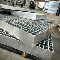 China Hot Dip Galvanized Steel Grating Decking Floor 30mm Bearing Bar Spacing 3mm Cross Bar for sale