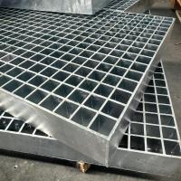 China Hot Dip Galvanized Steel Grating Decking Floor 30mm Bearing Bar Spacing 3mm Cross Bar for sale