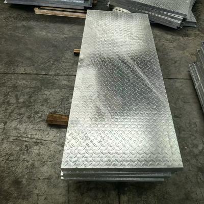 China Industrial Steel Grating 30mm Bearing Bar Spacing Hot Galvanized Flat Bar Grating for sale