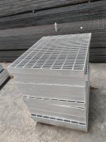 China Hot Galvanized Industrial Steel Grating 1000x1000mm 30mm Bearing Bar Spacing YB/T4001.1-2007 for sale