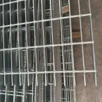 China 1x1/4 Inch Bearing Bar Pitch Steel Grid Plate Light Duty Drainage Trench Cover 120-1220mm Width for sale