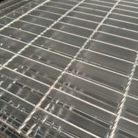 China Heavy Duty Serrated Galvanized Steel Grating Trench Cover 30mm Pitch for sale