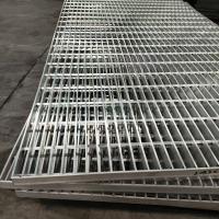 China Hot Galvanized Steel Grating 30mm Bearing Bar Spacing 3mm Cross Bar Anti Rust Industrial Flooring for sale