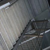 China Machine Pressure Welded 3mm Cross Bar Industrial Steel Floor Decking Grating 30mm Spacing for sale