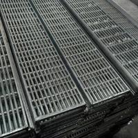 China Hot Dipped Galvanized Steel Grating 30mm Bearing Bar Pitch 3mm Cross Bar for sale