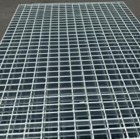 China Industrial Steel Grating 30mm Bearing Bar Spacing 1000x1000mm Stainless Steel Flooring for sale