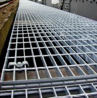 China Industrial Steel Grating Flat Bar Non Slip 30mm Pitch 3mm Thick 1000x1000mm for sale