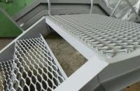 China Customized Anti Slip Grating Simple Installation Excellent Abrasion Resistance for sale