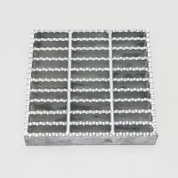 China Welded Industrial Steel Grating 30mm Bearing Bar Pitch Silver Surface 1000x1000mm for sale