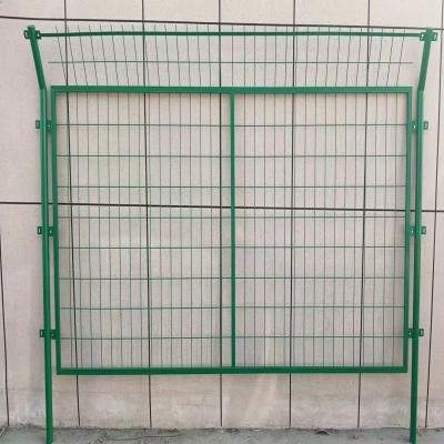 China 1.5m High Welded Mesh Fencing with 2.5mm-3.0mm Wire Diameter and PVC Coating for Property Security for sale