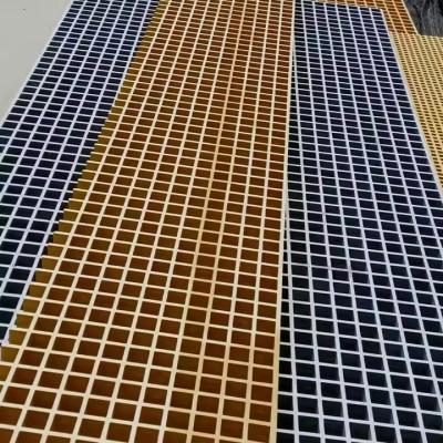 China UV Resistant Glass Fibre Grating Sheets Customized Shape for Construction for sale